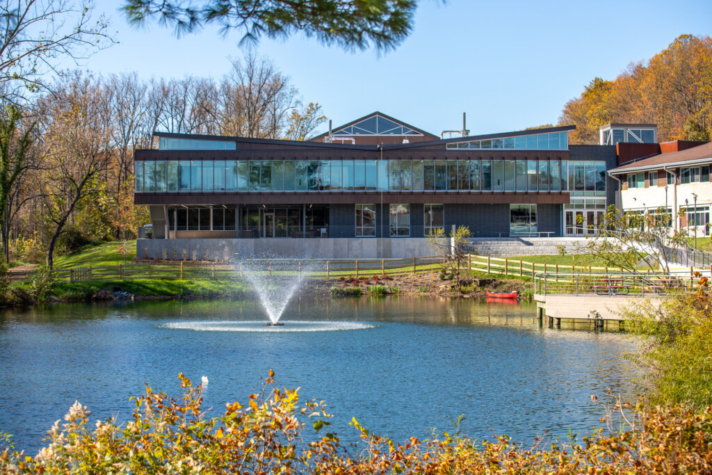 Alumni Tour of the Science and Engineering Wing | The Park School of ...